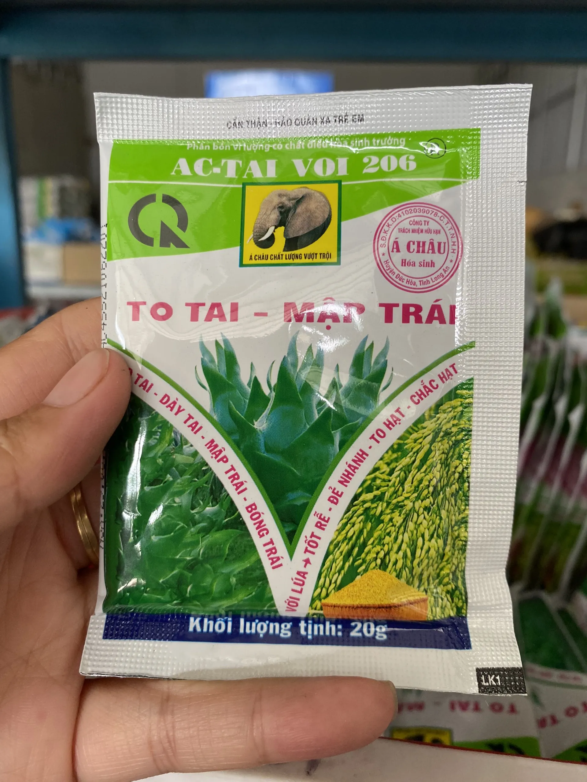 Phân bón vi lượng AC - Tai Voi 206 siêu kích rễ - 20g