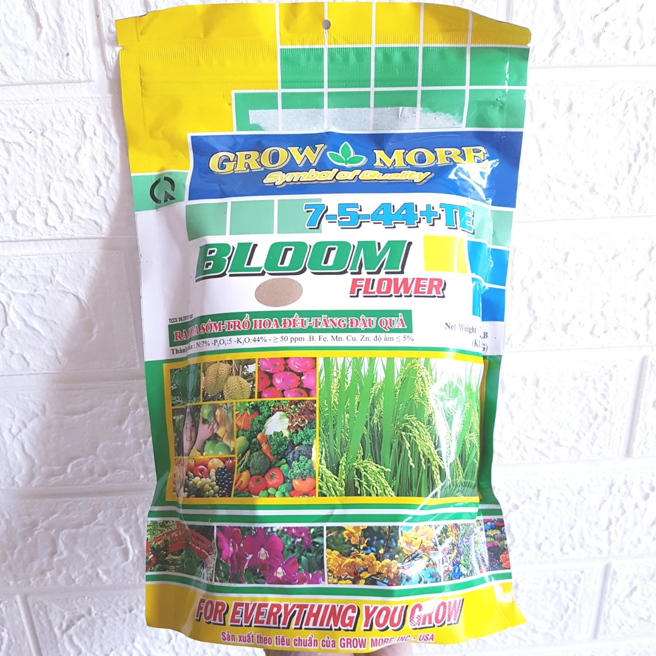 Phân bón lá Growmore 7-5-44 + TE Bloom - 1kg
